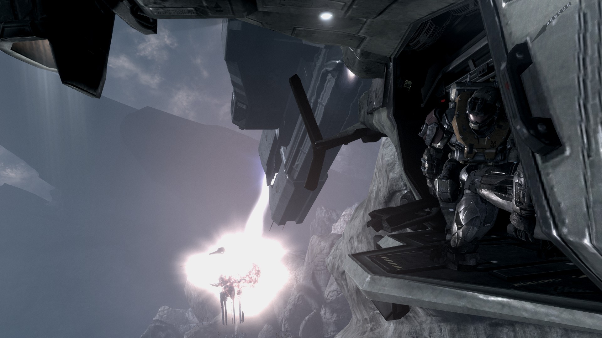 Volus Dreadnought vs Pre War UNSC ships | SpaceBattles